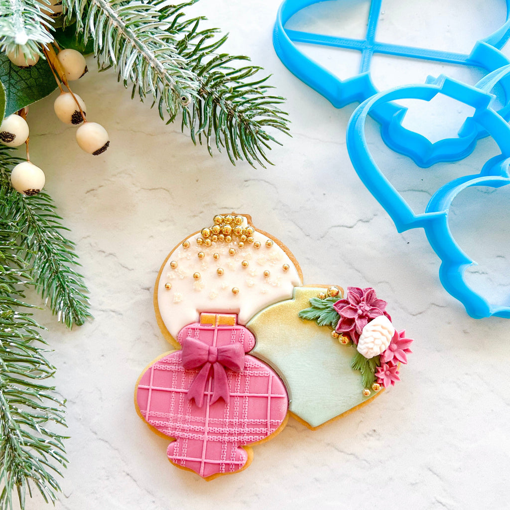 North Pole Christmas Bauble Statement Set (Cake Sera Sera) | Custom ...
