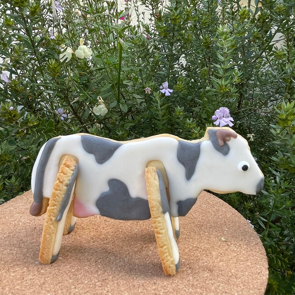 Cow 3D Standing Cookie Cutter | Custom Cookie Cutters