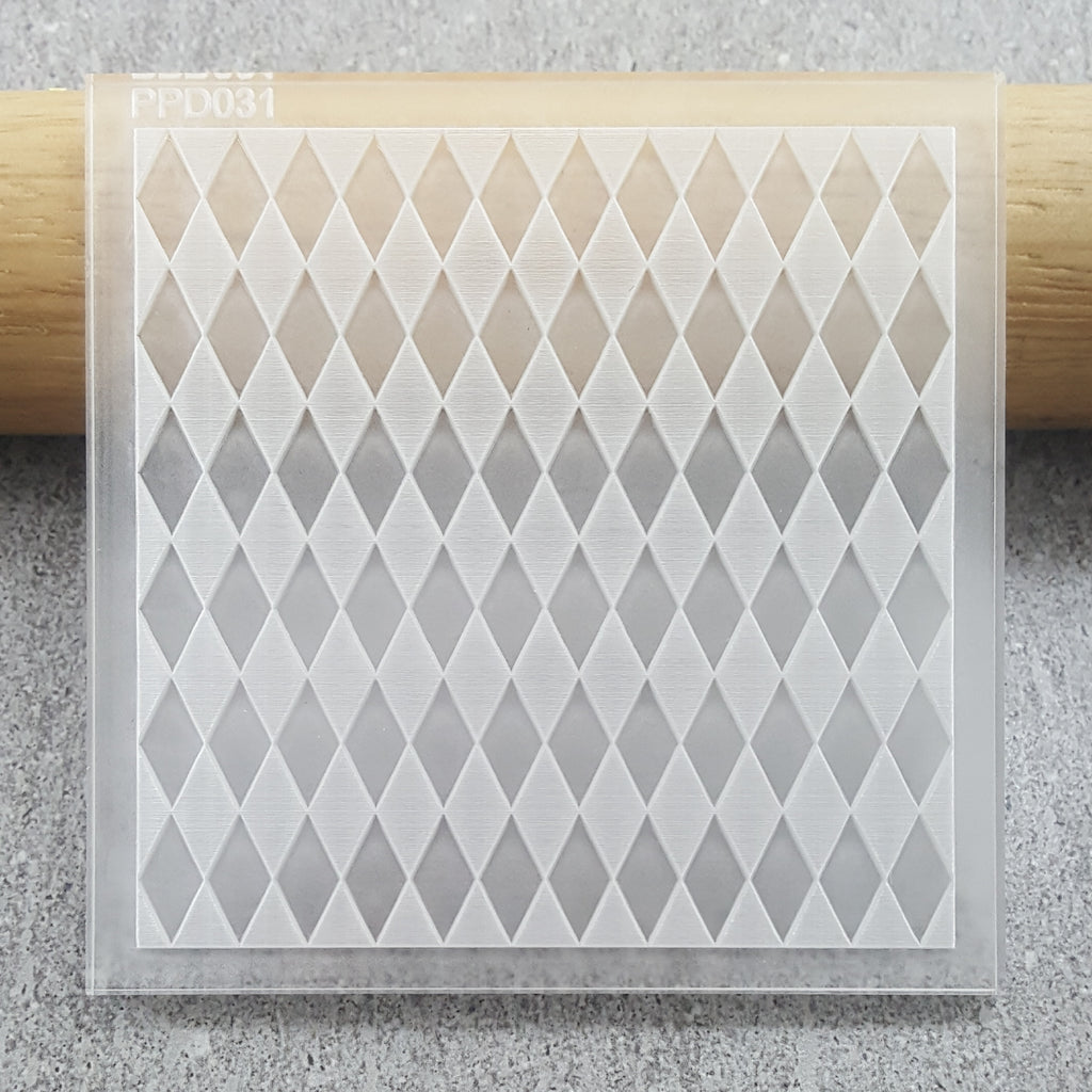 Diamond Pattern Plate | Custom Cookie Cutters